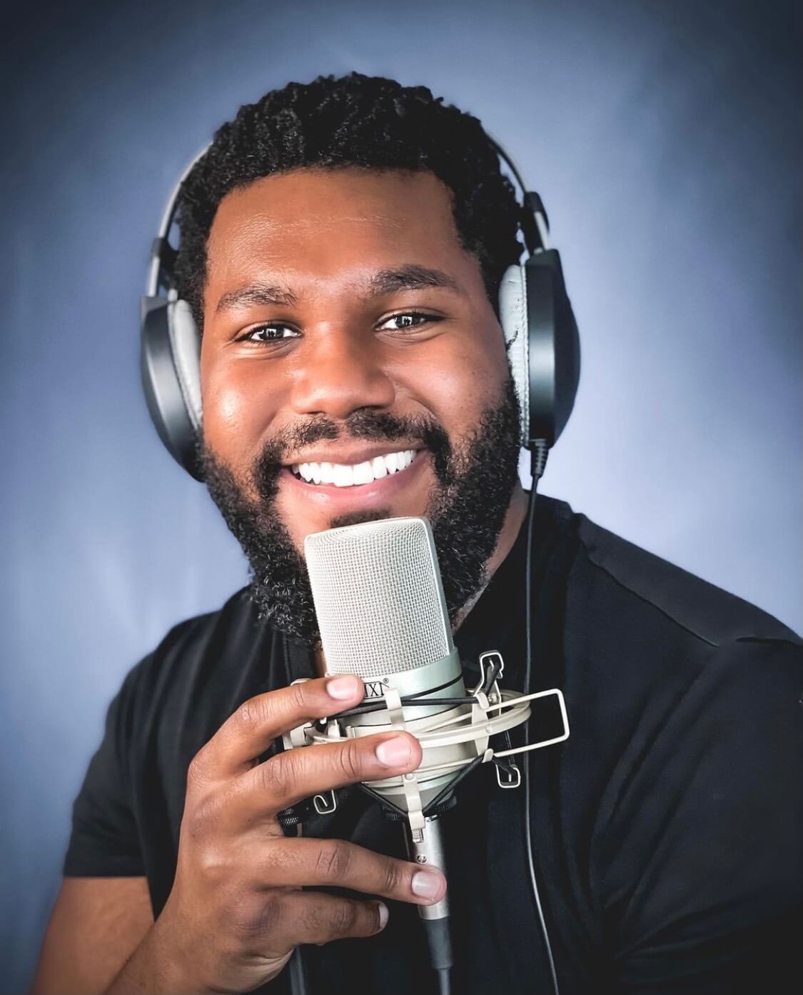 Alumni Spotlight: Desmond Fernandez ’21 (BFA Acting) - Otterbein University